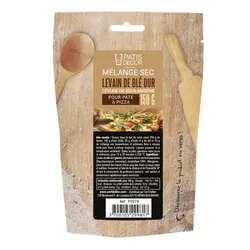 Mélange levain de blé dur et levure de boulangerie pour pâte à pizza ...